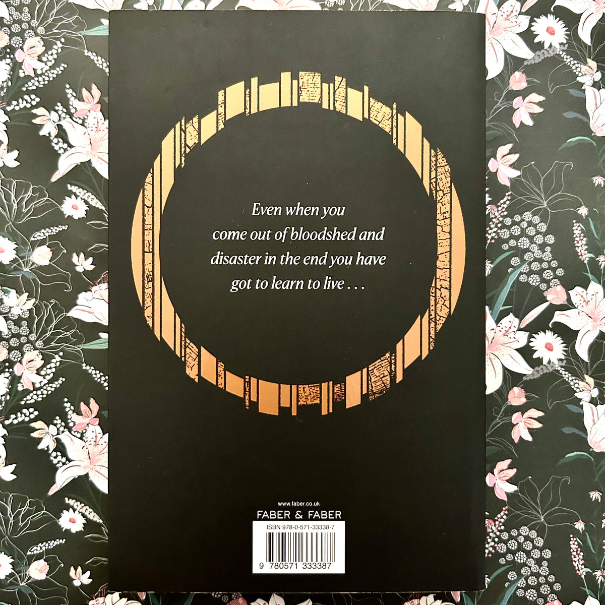 Sebastian Barry - A Thousand Moons – Stoker Books