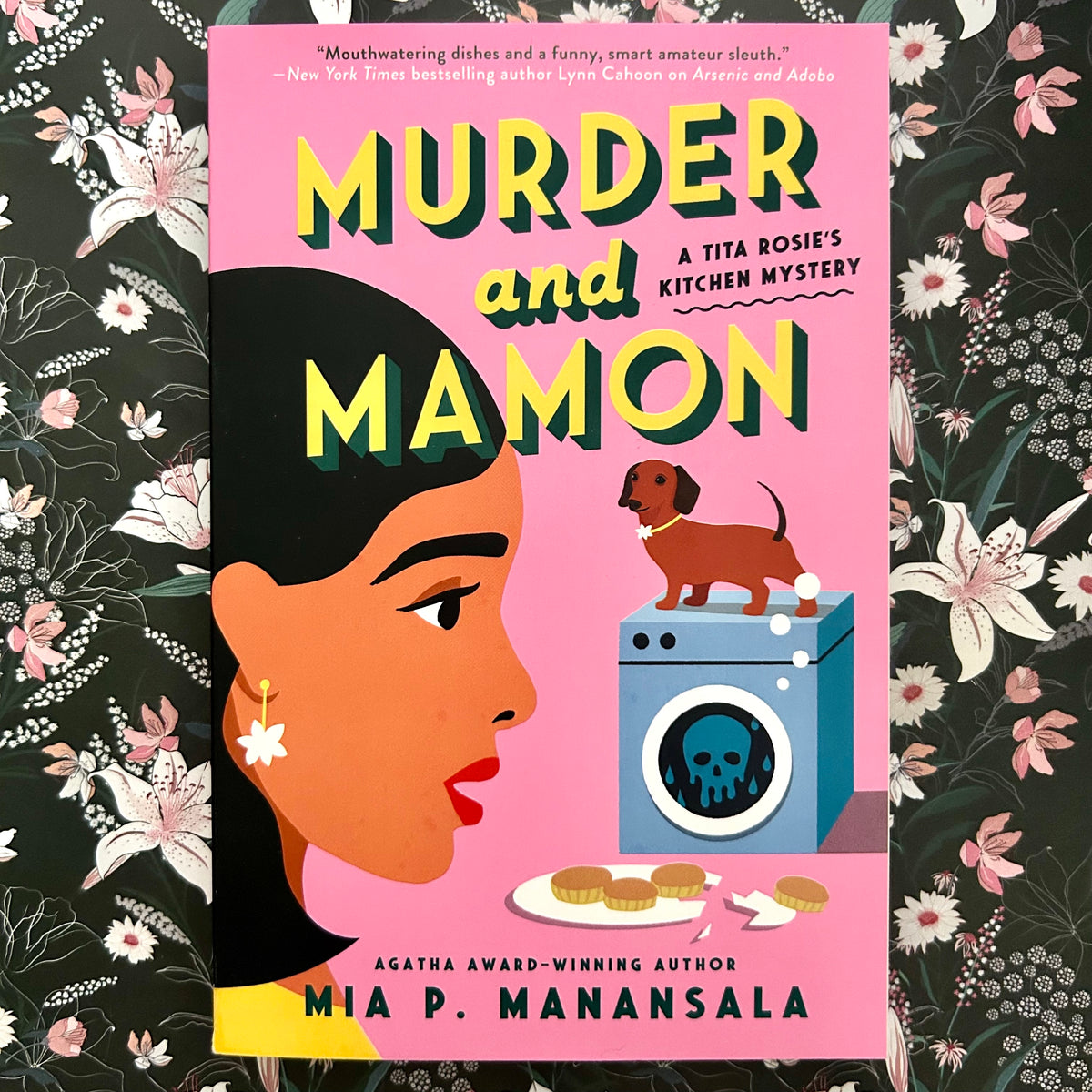 Mai P. Manansala - Murder and Mamon - #4 Tita Rosie's Kitchen Mysterie ...